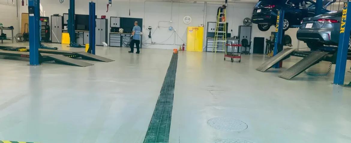 Epoxy & Line Painting – Mavro Painting & Design